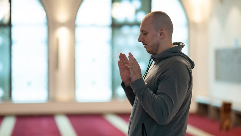 Shalat Sunnah Muakkad, Bacaan Niat, Tata Cara Lengkap Beserta Contohnya ...